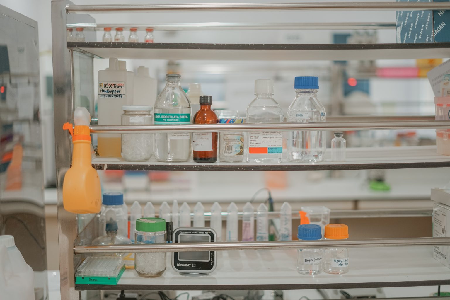 Laboratorium Riset Terpadu - FK-KMK UGM