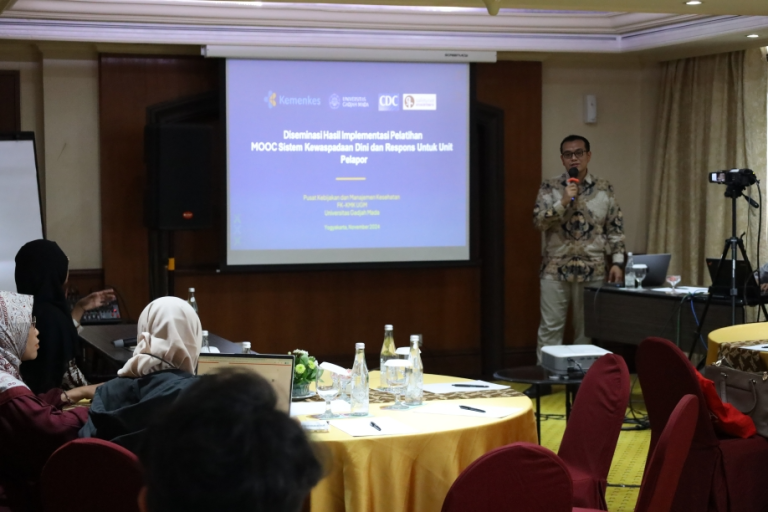 PKMK UGM: Innovating MOOC for Early Warning and Response to Disease ...