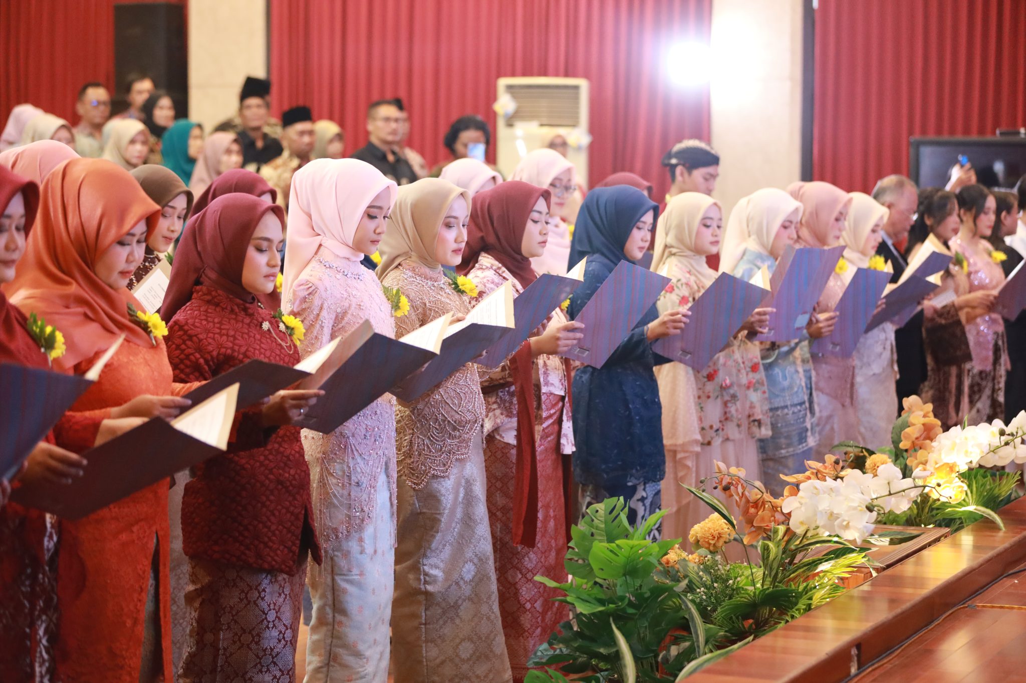 FK-KMK UGM Lantik 33 Dietisien Baru Periode II Tahun Akademik 2024/2025 ...