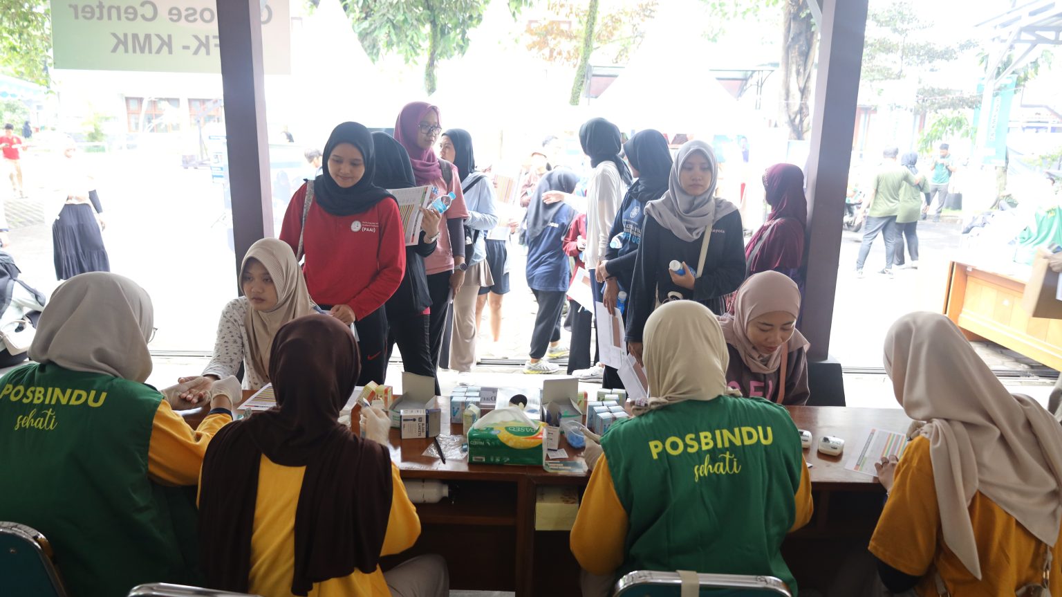 Meriahkan Pekan Raya Medika 2025, FK-KMK UGM Hadirkan Pemeriksaan Kesehatan bagi Seluruh Sivitas ...